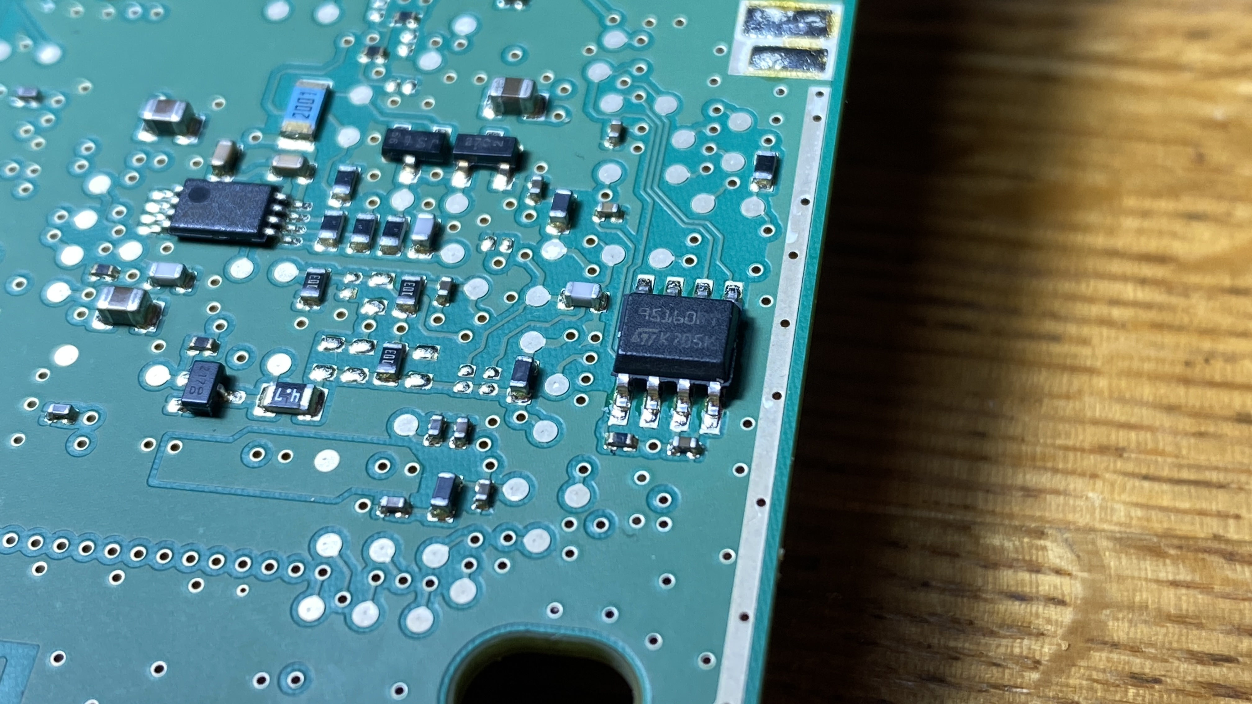 How to change EPROM PIN code and VIN number in GM's instrument cluster ...